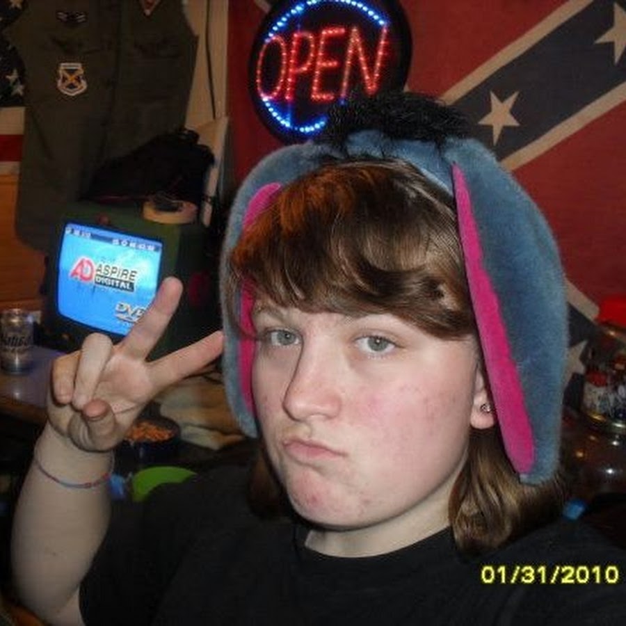 amber webb - YouTube