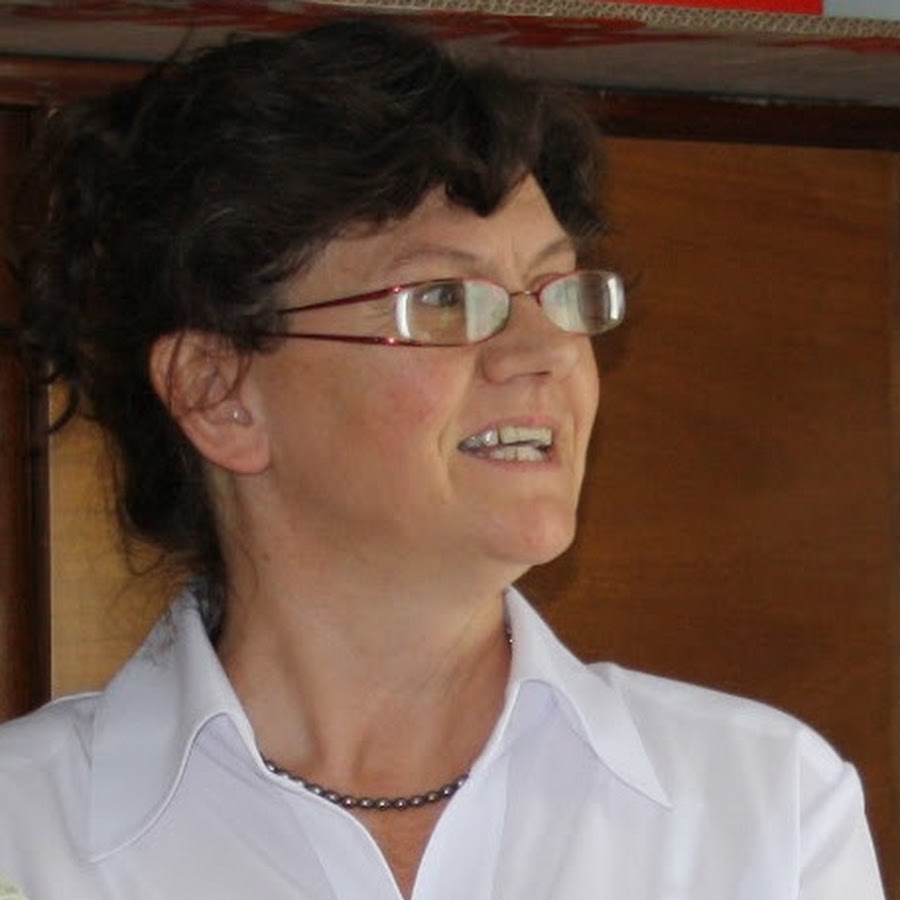 éva kis-jakab - YouTube