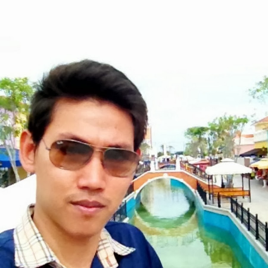 Thumm Suksri - YouTube