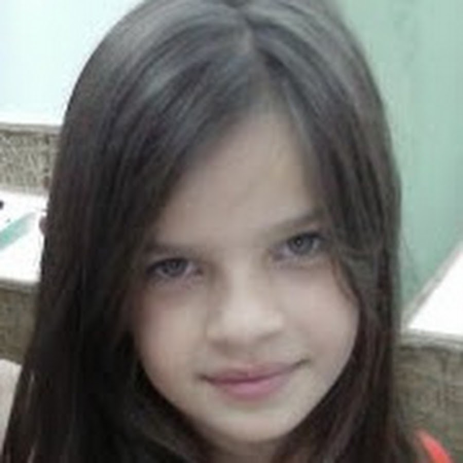 Raissa 2402 - YouTube