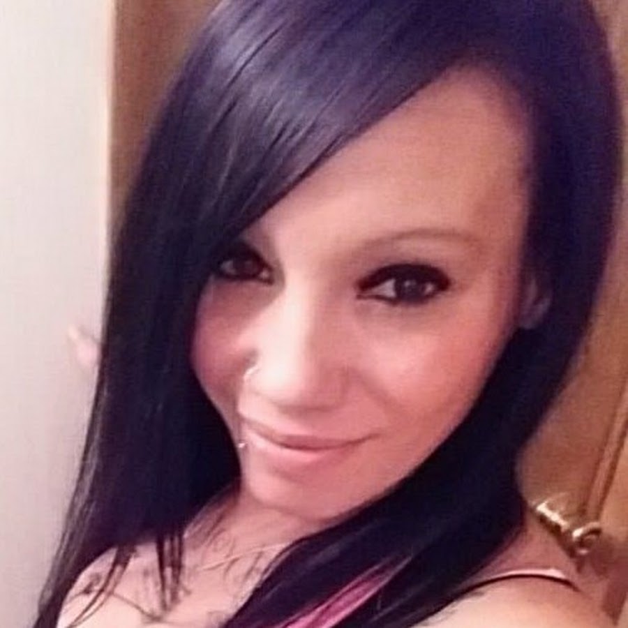 Corryn Thomas Corryn (Tattedgirl.corryn) - YouTube