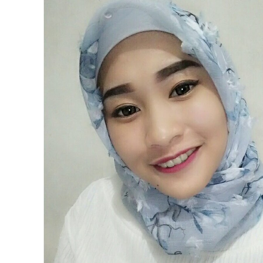 Iin Alifah - YouTube