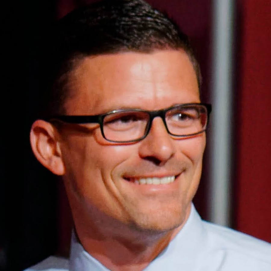 Justin Nash - YouTube