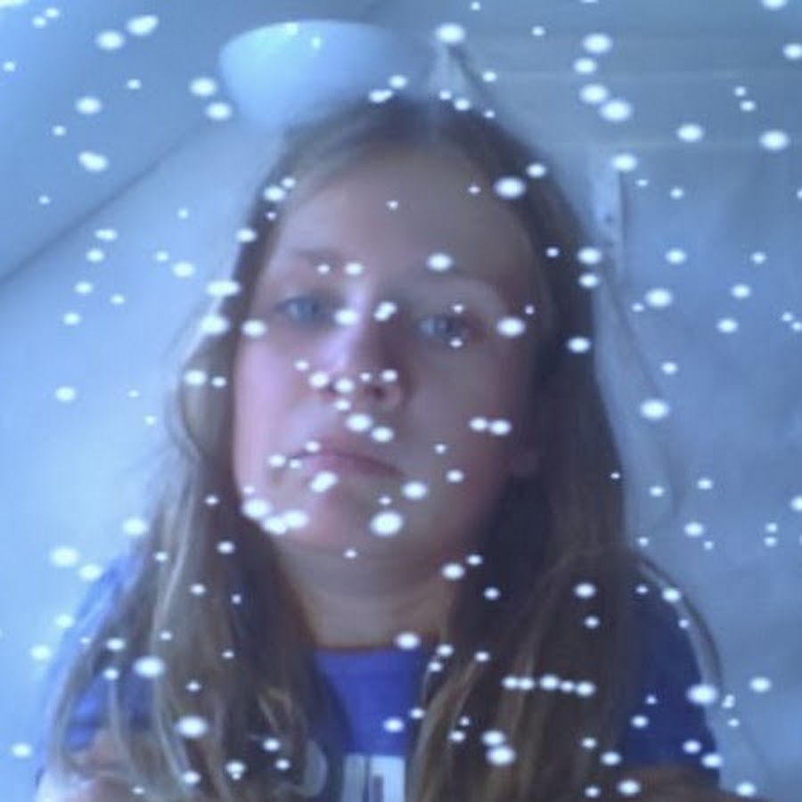 Robyn-Emily Willems - YouTube