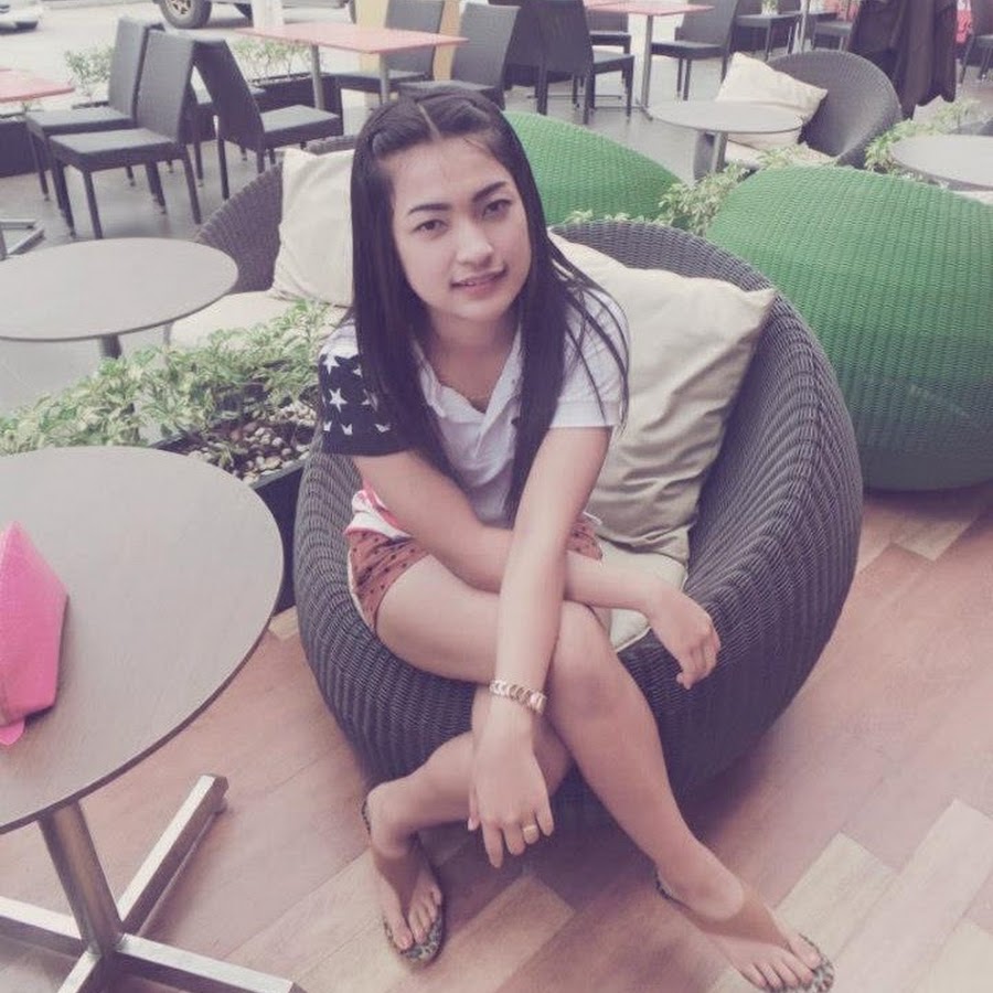 BeBe chutima - YouTube