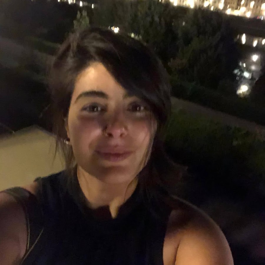 AIdro_kj0Lhs-ZbHAVx3Lc0EbBSO2rPNI-dr8aOKwXad1gA=s900-c-k-c0x00ffffff-no-rj