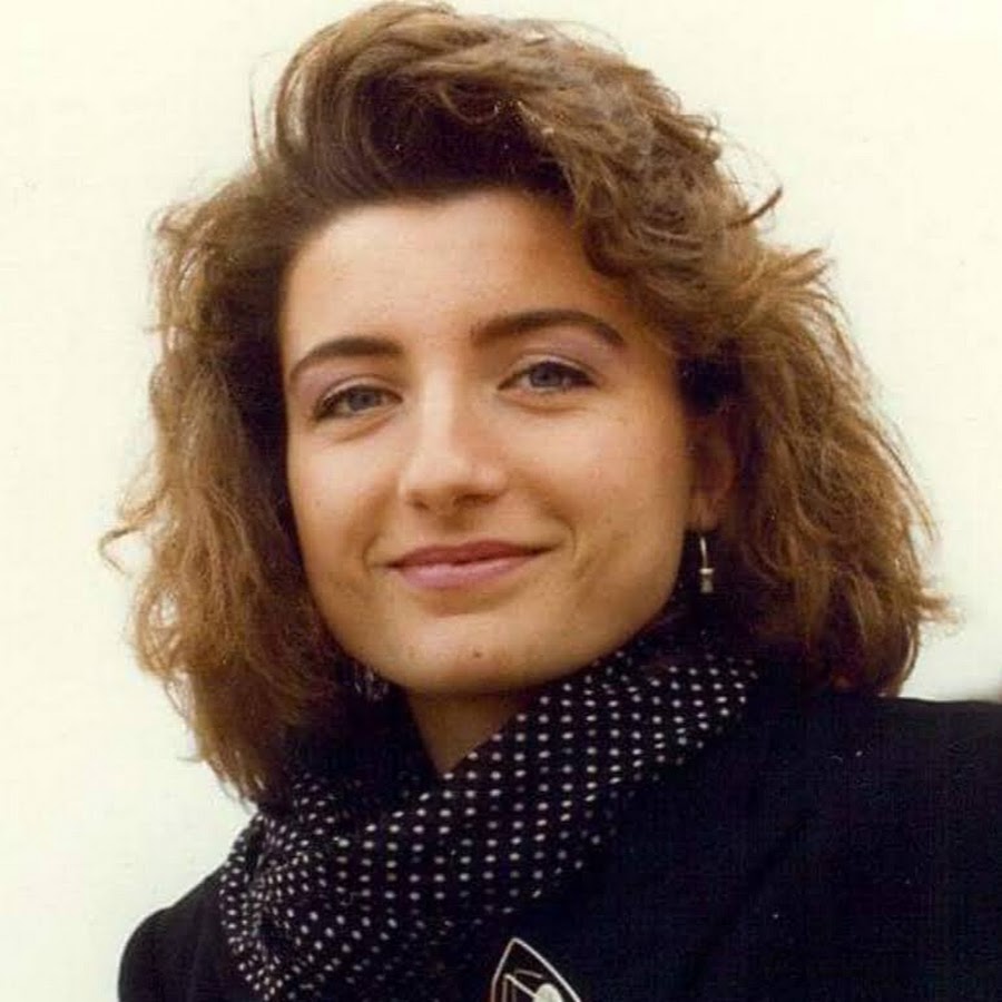 Cinzia Ricci - YouTube