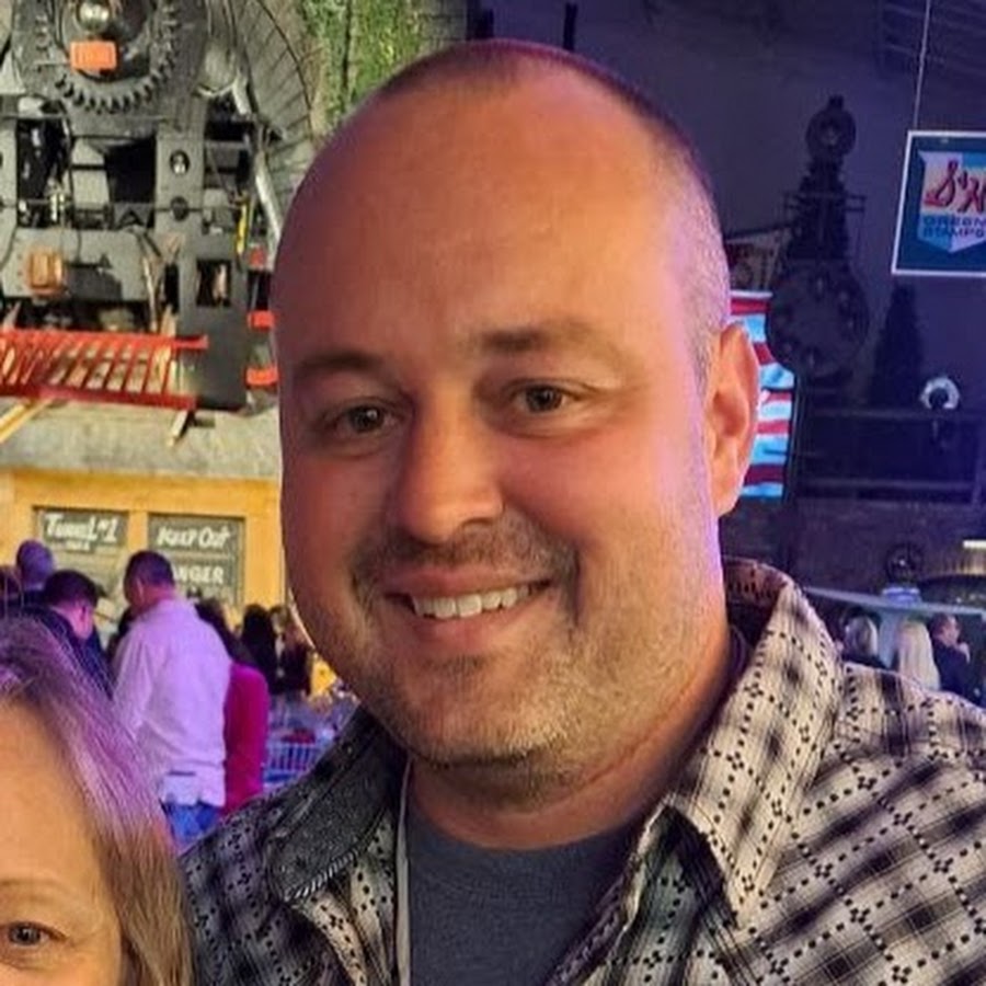 Brandon Mackie - YouTube