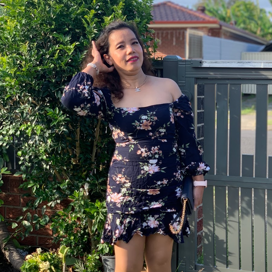 Pheara Taing - YouTube