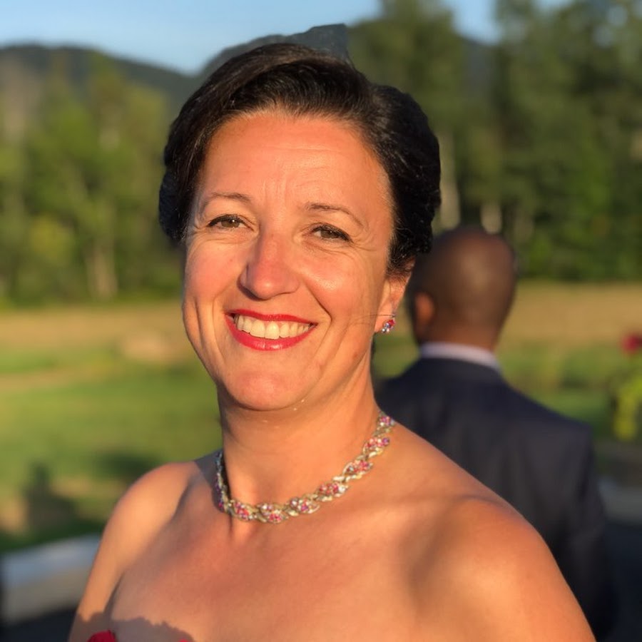 Christine Cadoux - YouTube