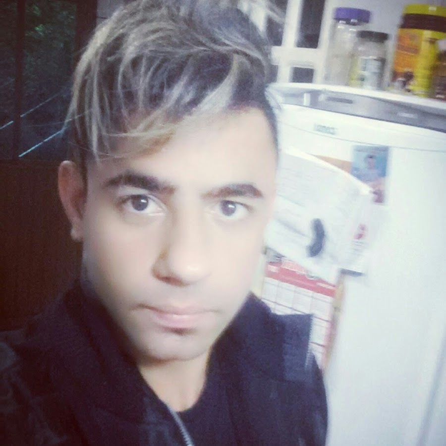 AIdro_kyI2cbFDdIKfX-x3sEqtDiXr_WMb78sR9NA-FSGYnxT5c=s900-c-k-c0x00ffffff-no-rj