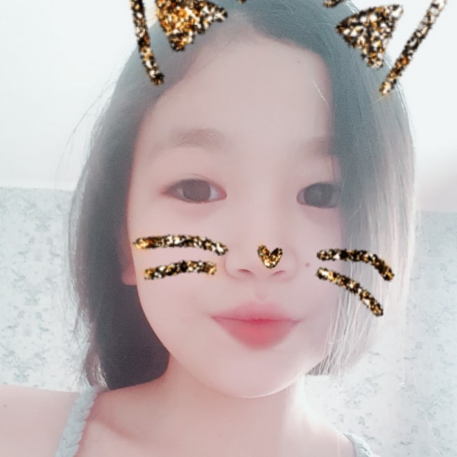 Marlinka M R L N K - YouTube