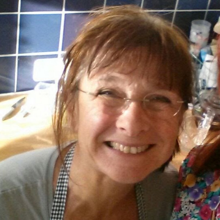 Loes Tieben - YouTube