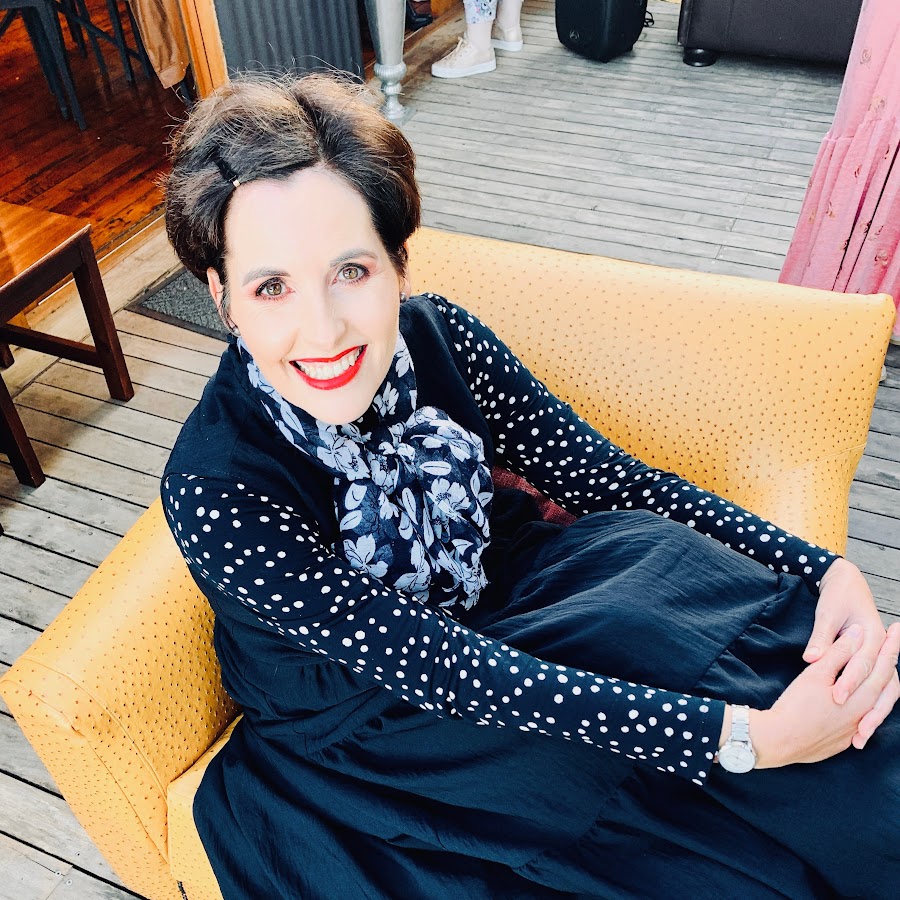 Mari Grobler - YouTube