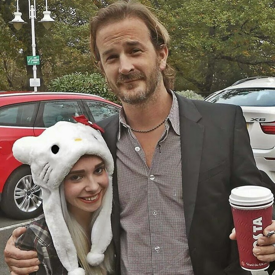 Stacey LaserClaw Catbread - YouTube