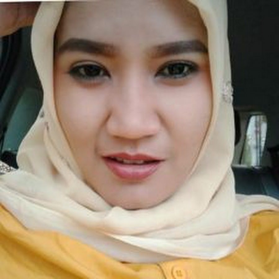 Lina Lestari - YouTube