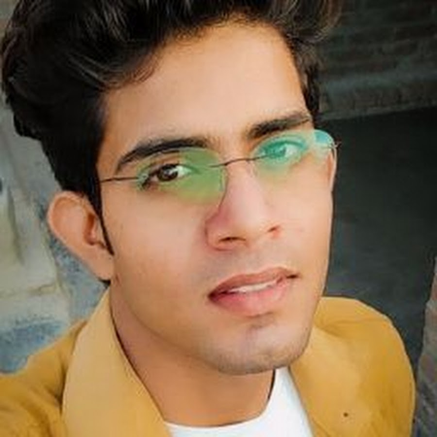 AIdro_lAIeXKTaT2nLAScujUUgdb1UZyB7Q1n2O0Yk10xXQ=s900-c-k-c0x00ffffff-no-rj