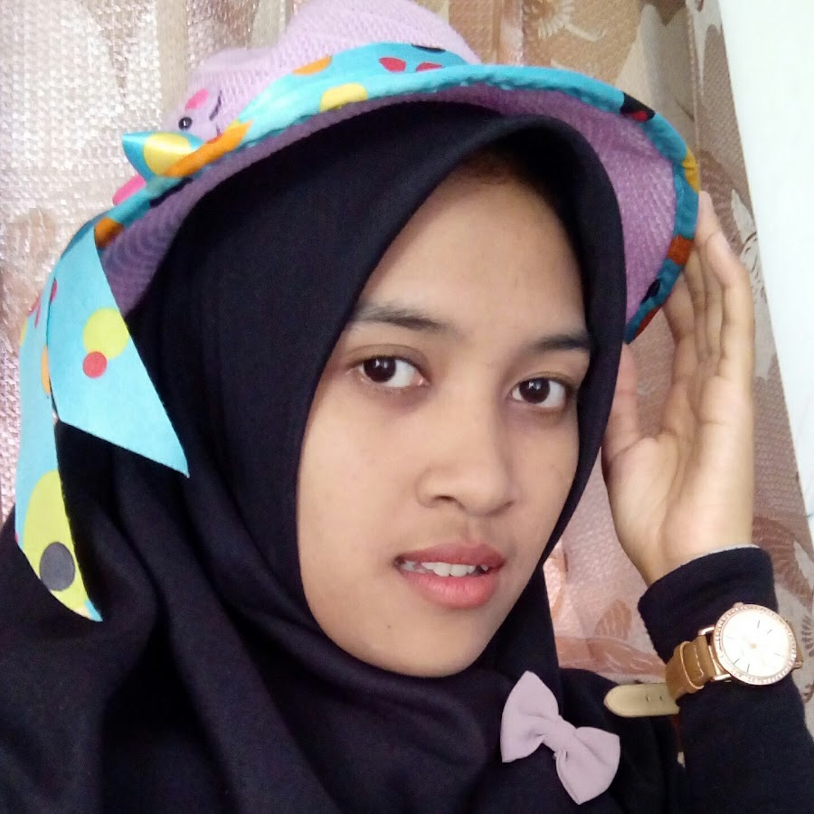 Umi Salamah - YouTube