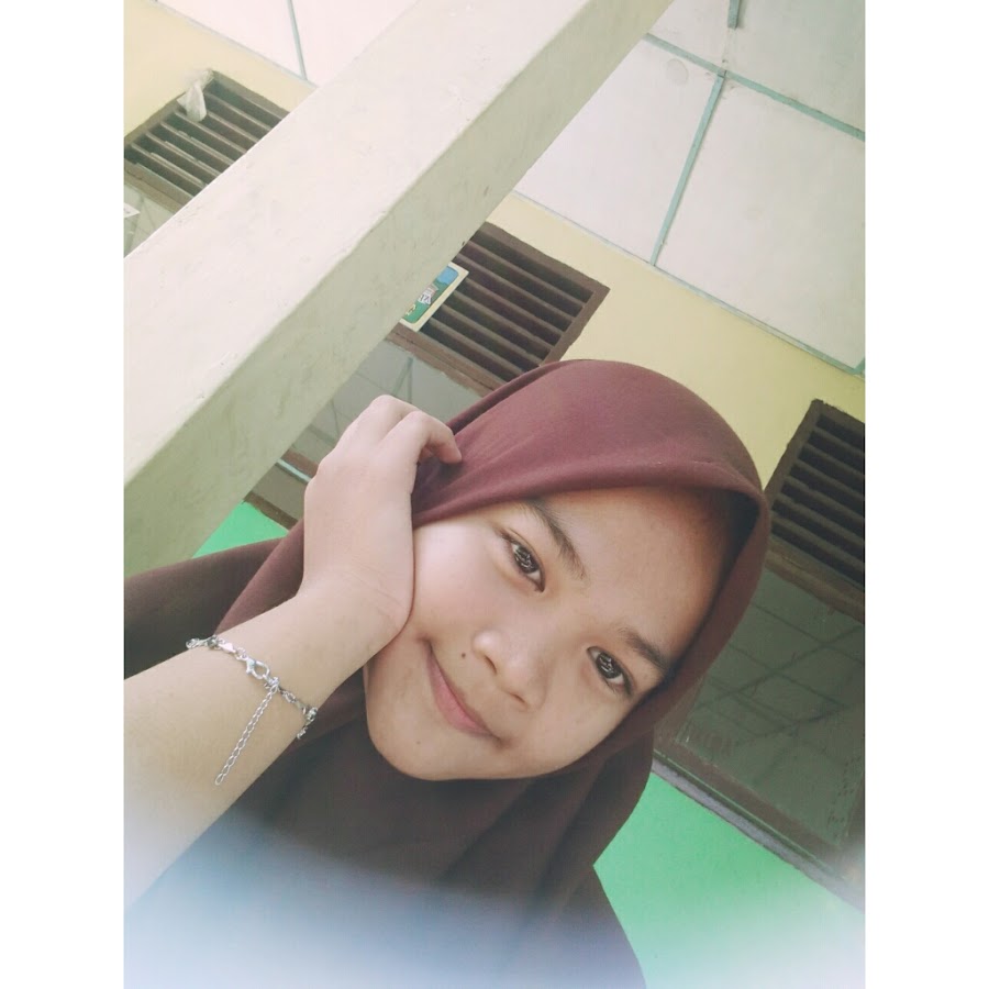 Ika Wahyuni - YouTube