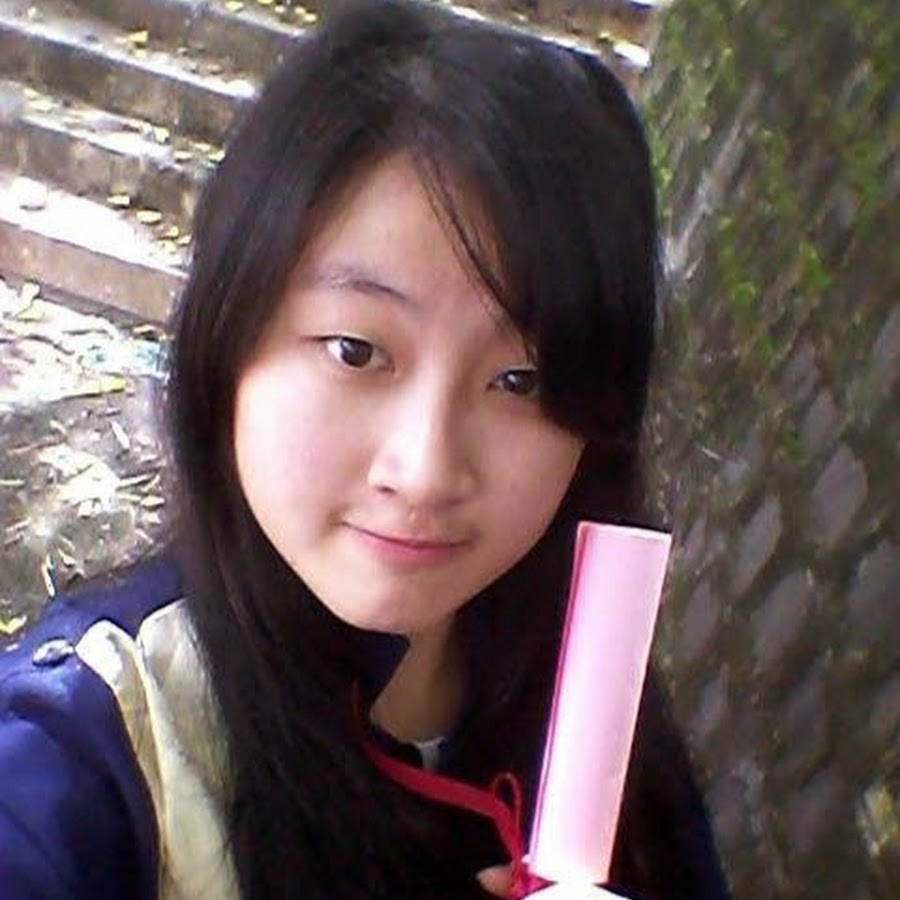 Quynh Ha Le Nhu - YouTube