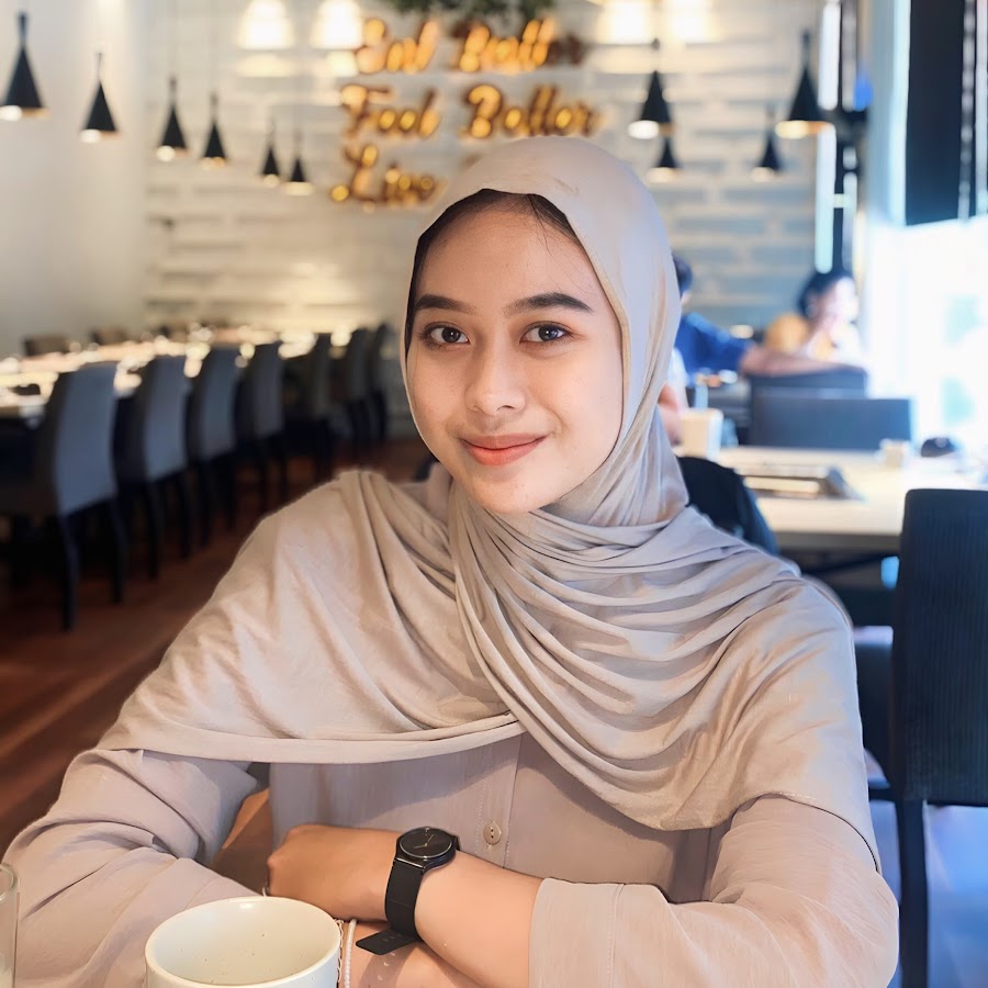 Andini Patria - YouTube