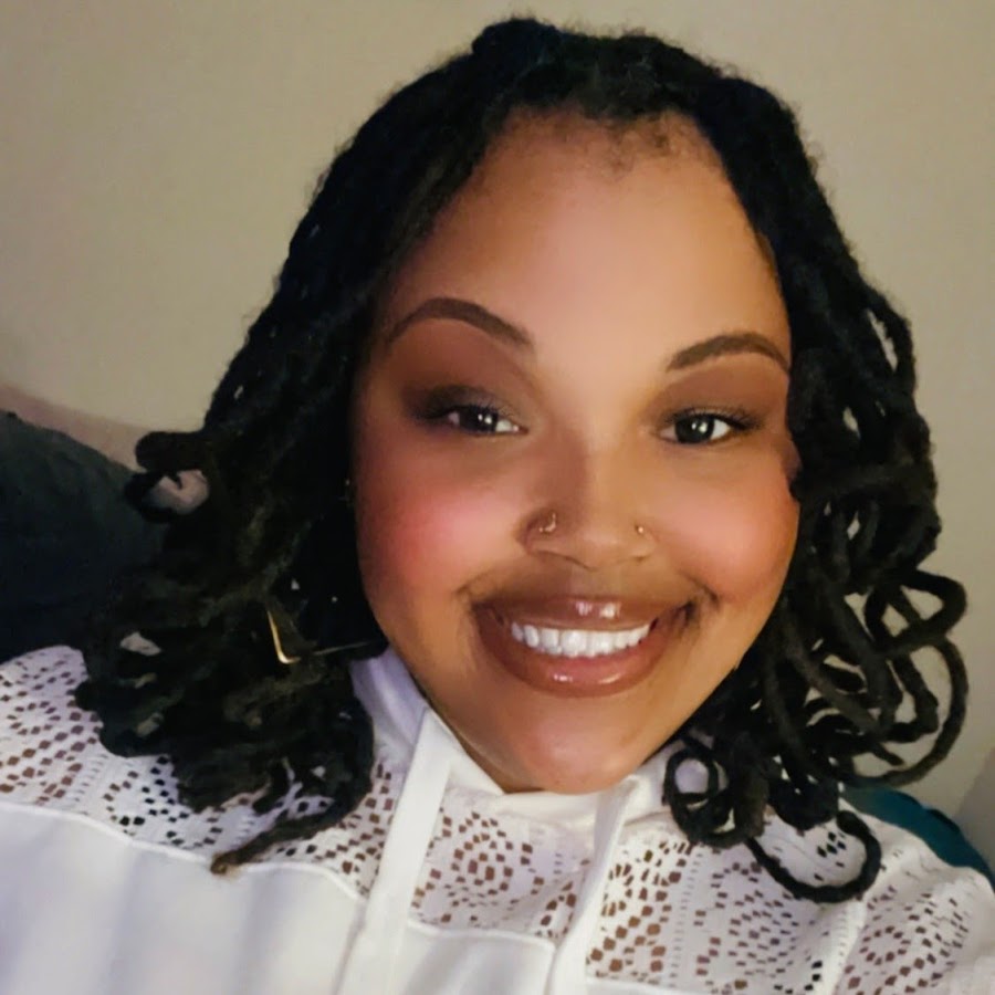 Taylor Renae - YouTube