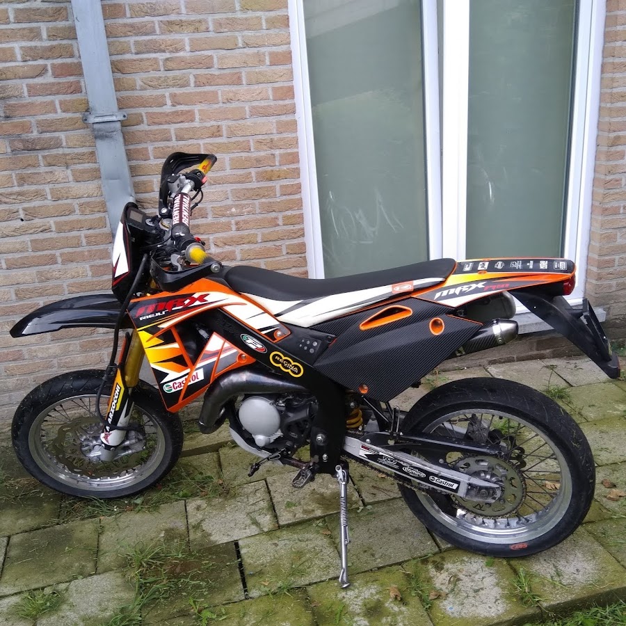 Two Stroke - YouTube