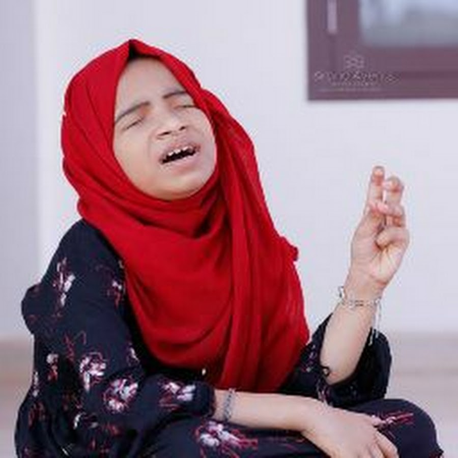 AIdro_lQqU9inbS1Q8RB-s8nUMBYPG9uxcPmXFF1jjHjiSlxmxw=s900-c-k-c0x00ffffff-no-rj