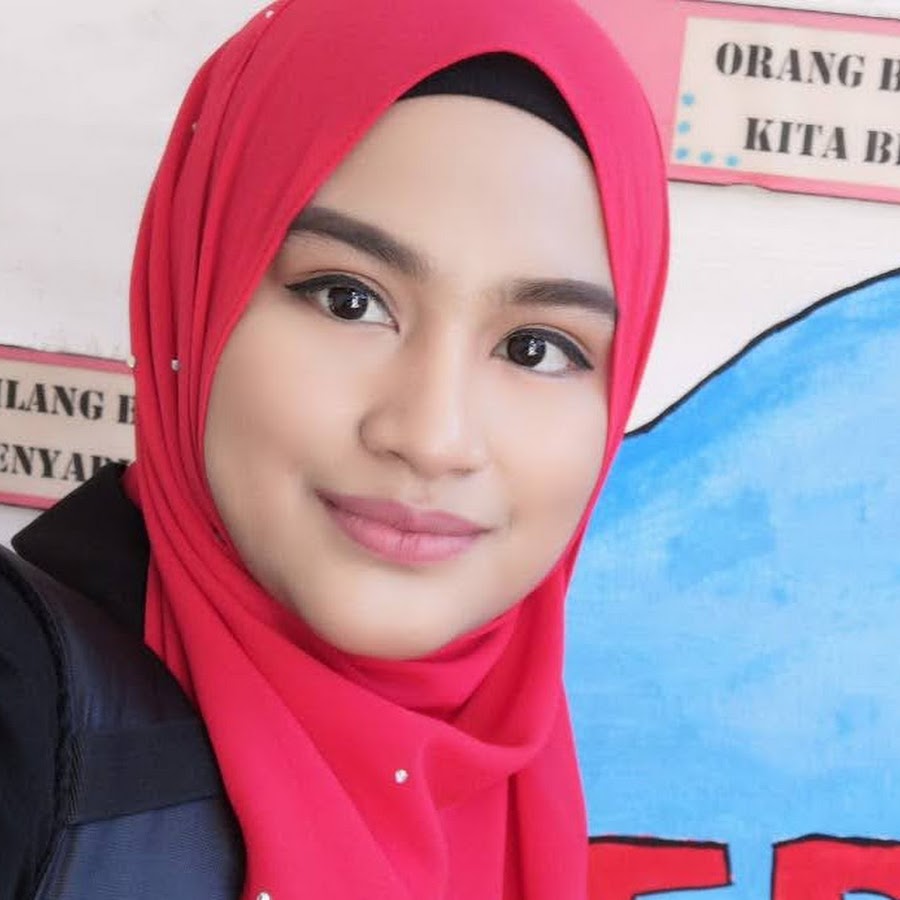 Fara Afiza - YouTube