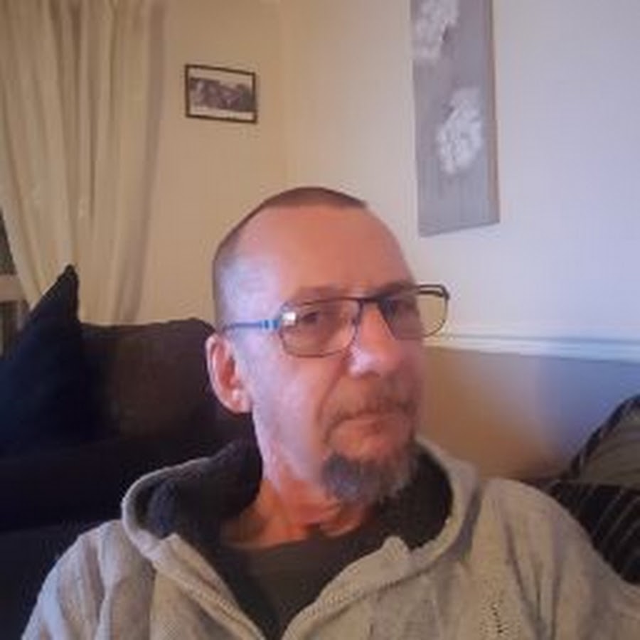 darren marsden - YouTube