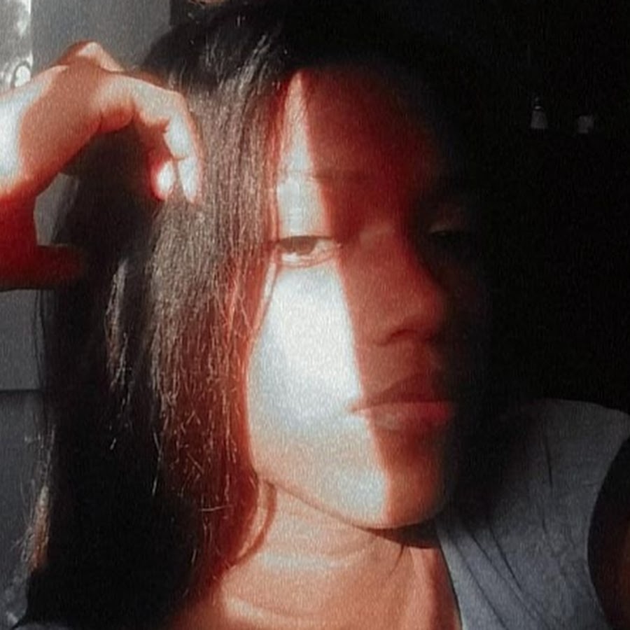 Karol Rojas - YouTube