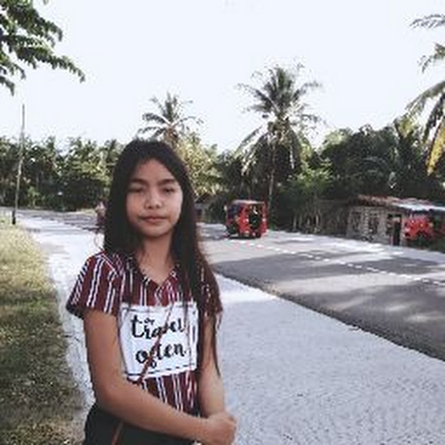 Jonah Grace Cantiga - YouTube