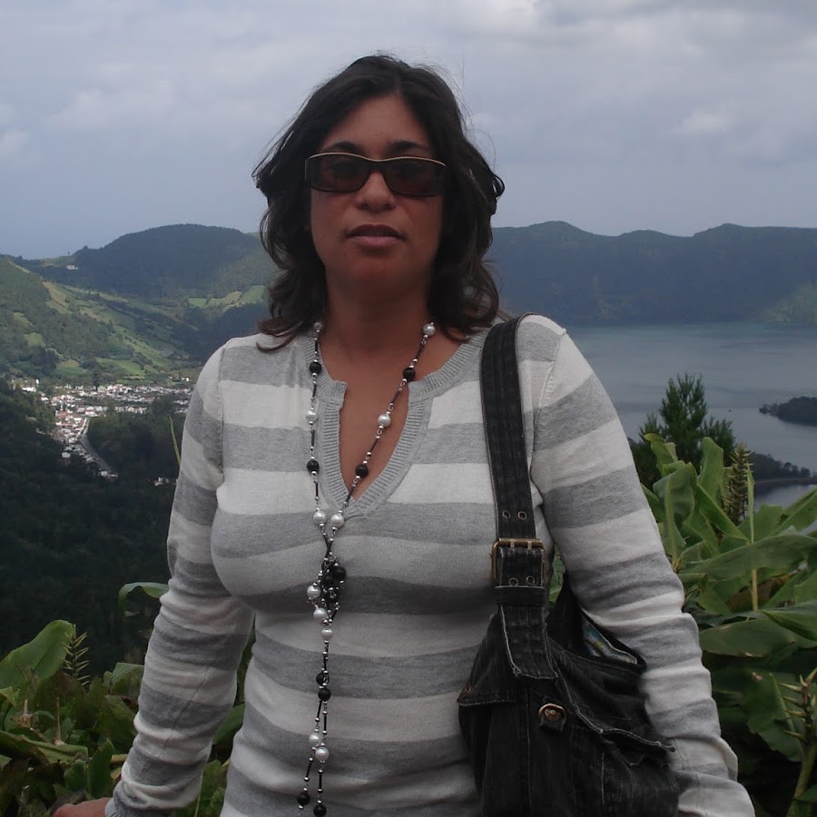 Maria Correia - YouTube