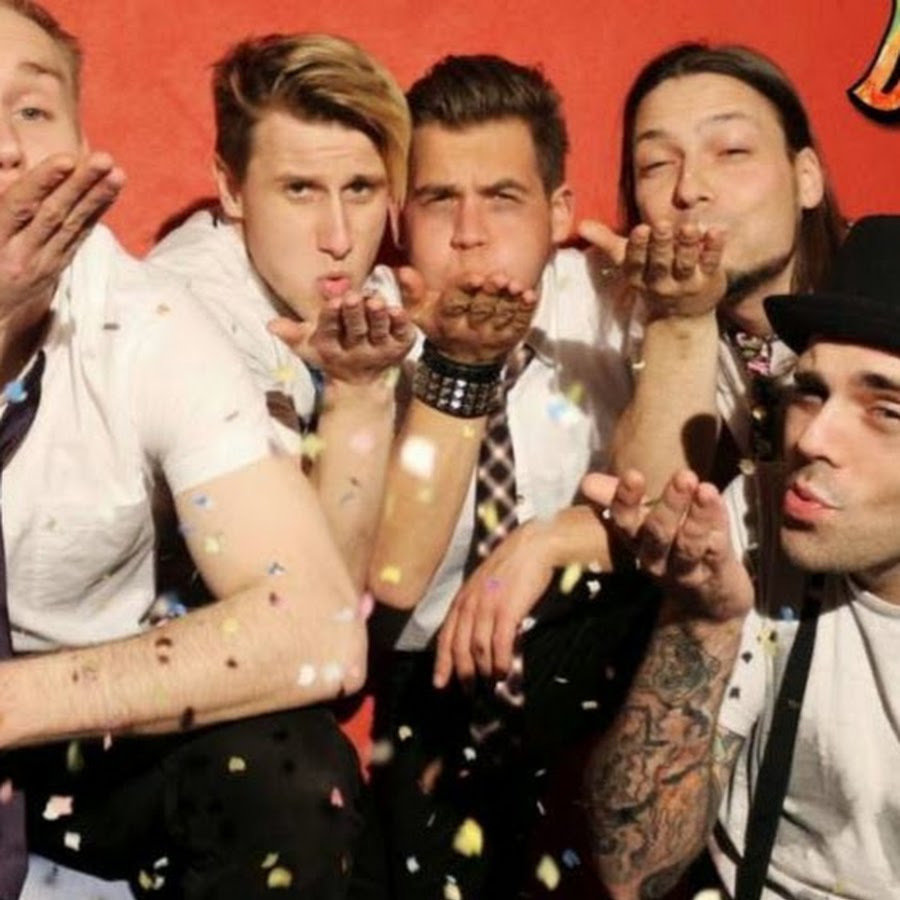 The Juicy Dolls - YouTube