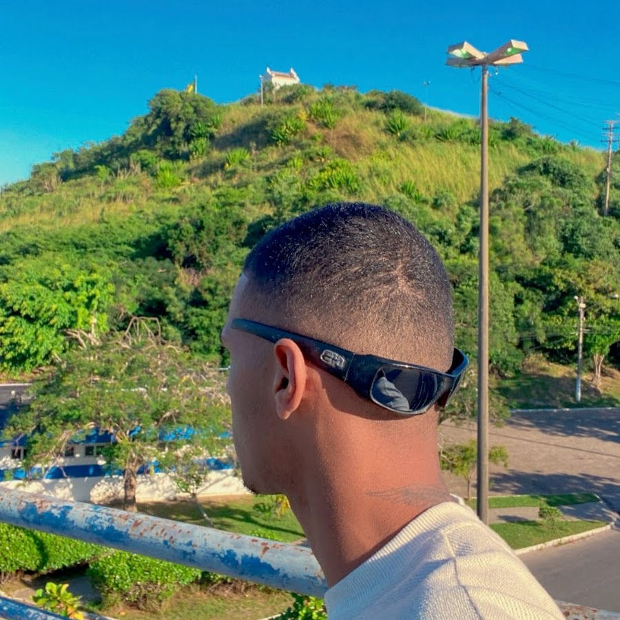 Daniel Boni - YouTube