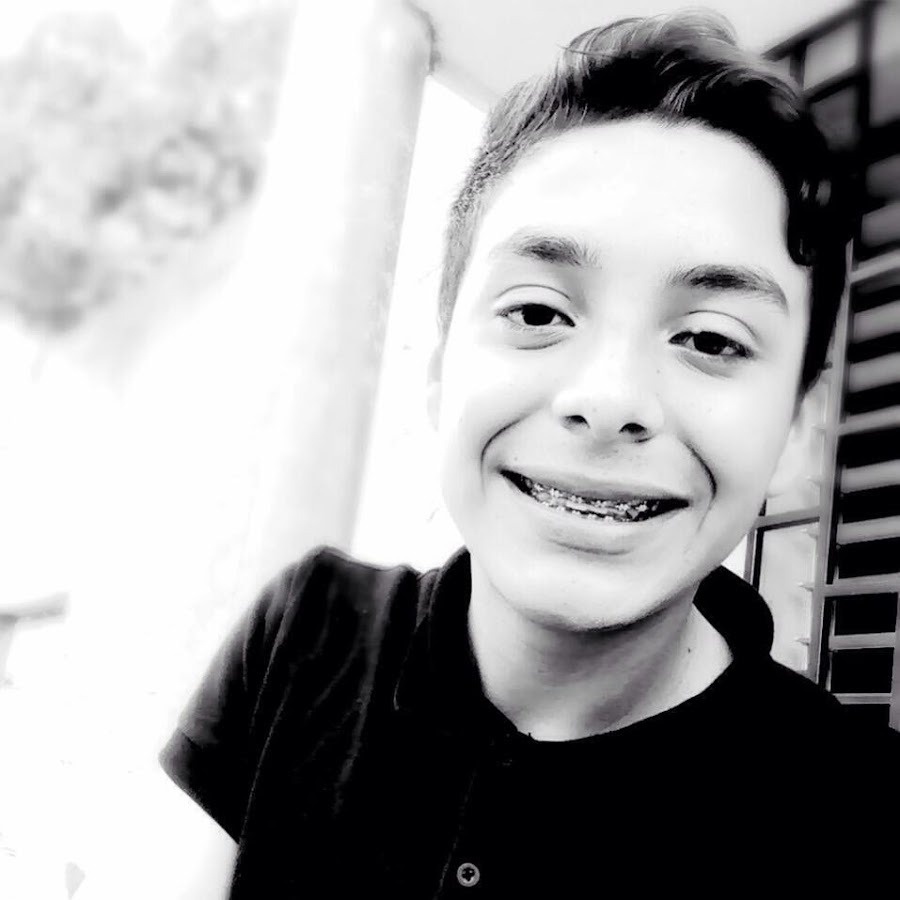 Bryan Alarcón - YouTube