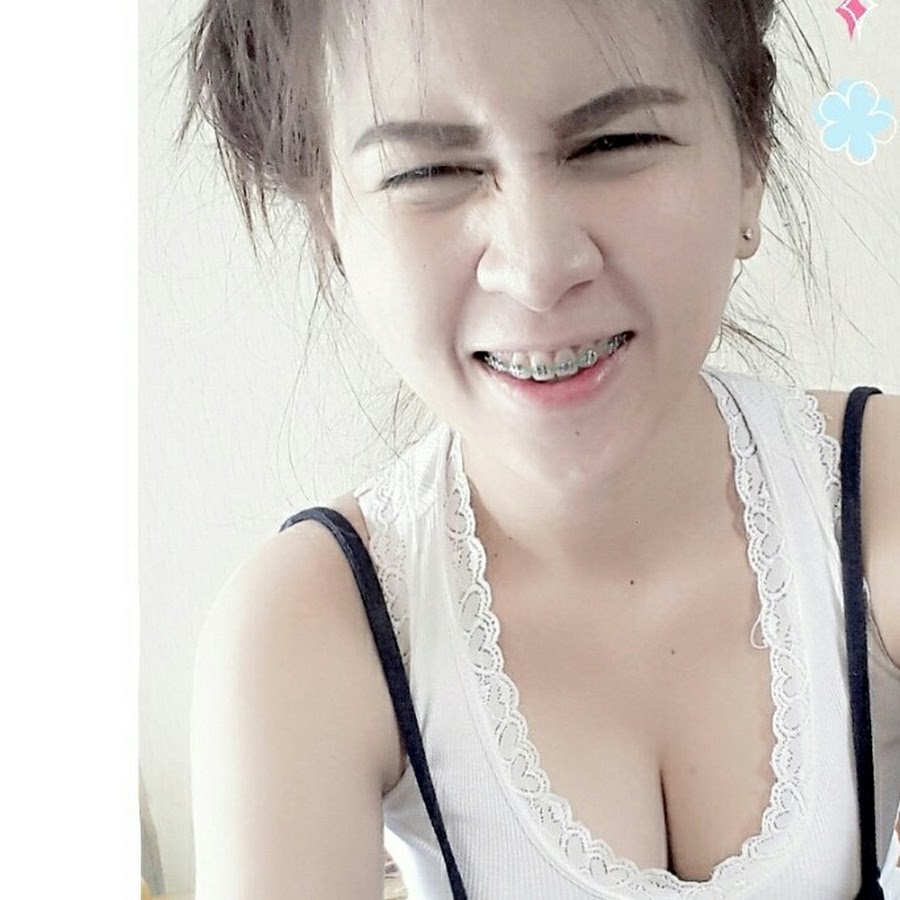 Ging Mei Jintana - YouTube