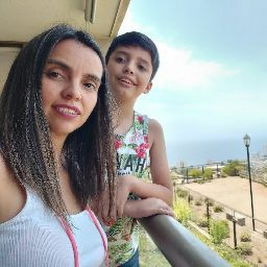 Paulina Meneses - YouTube