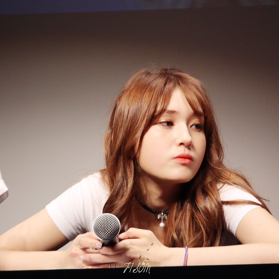 JYP전소미 - YouTube