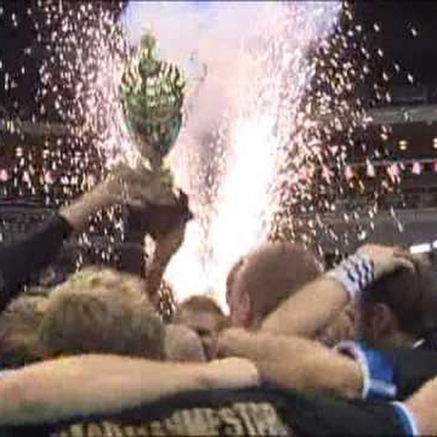 Ohnostroje - YouTube Ohnostroje - YouTube