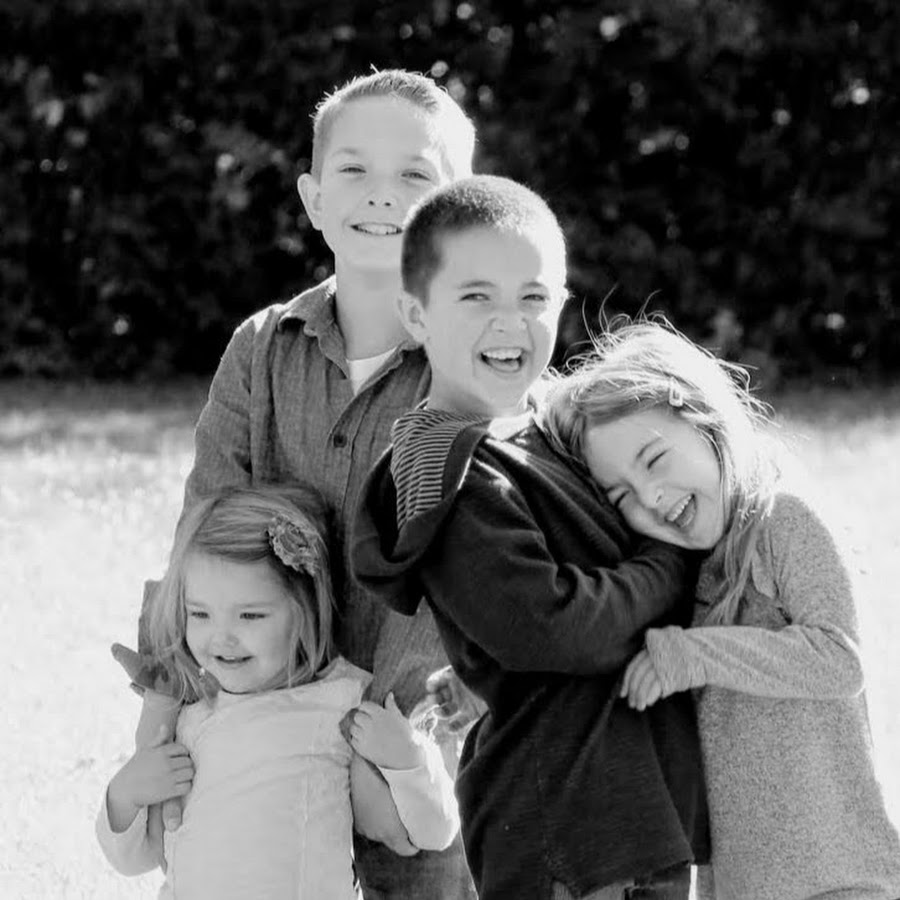 Kelly Neumann - YouTube