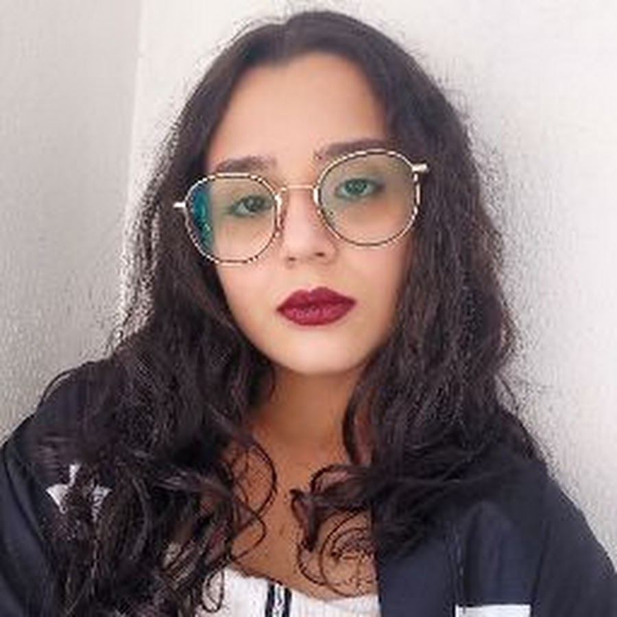 Naiara Do Carmo - YouTube