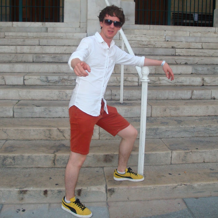 Peter Broadhead - YouTube