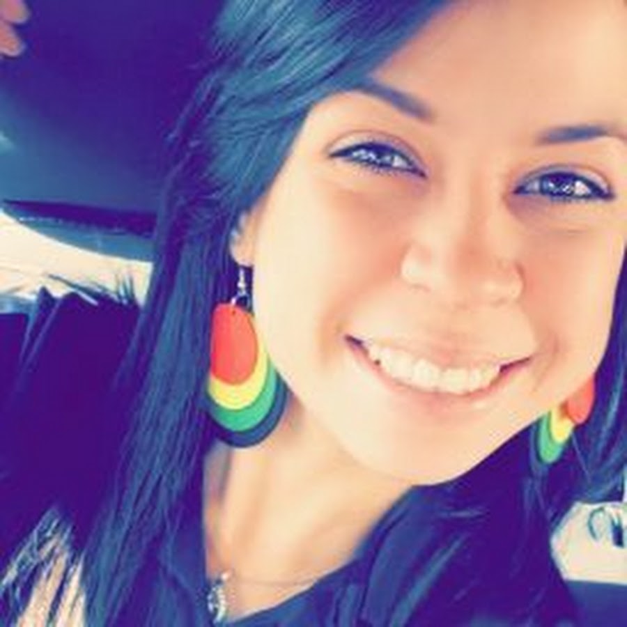 Natasha Ortiz {PR Oficial} - YouTube