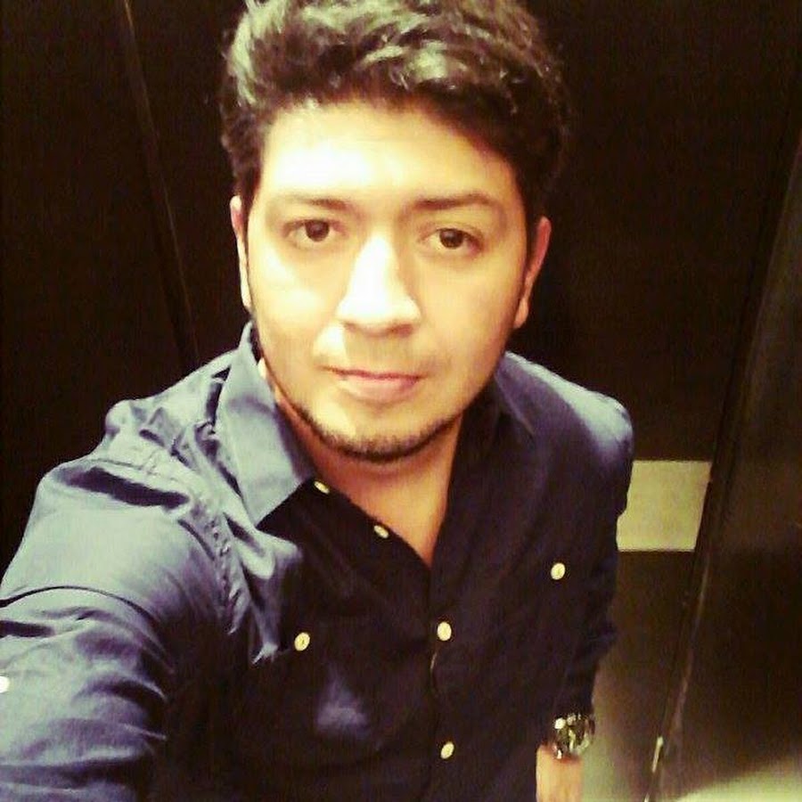 Victor Moncada - YouTube