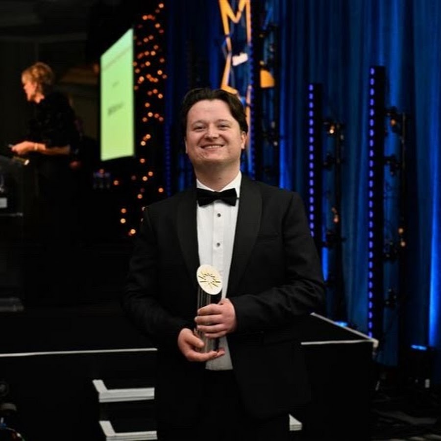 Daniel Lawson - YouTube