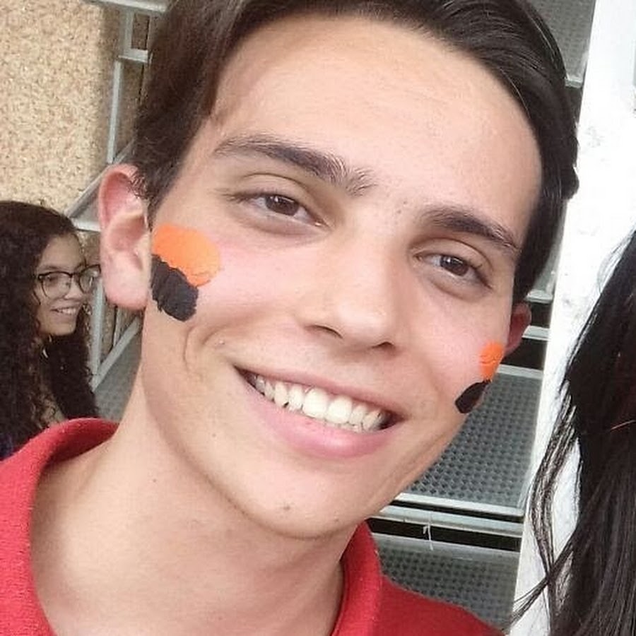 Victor Hugo Pereira - YouTube