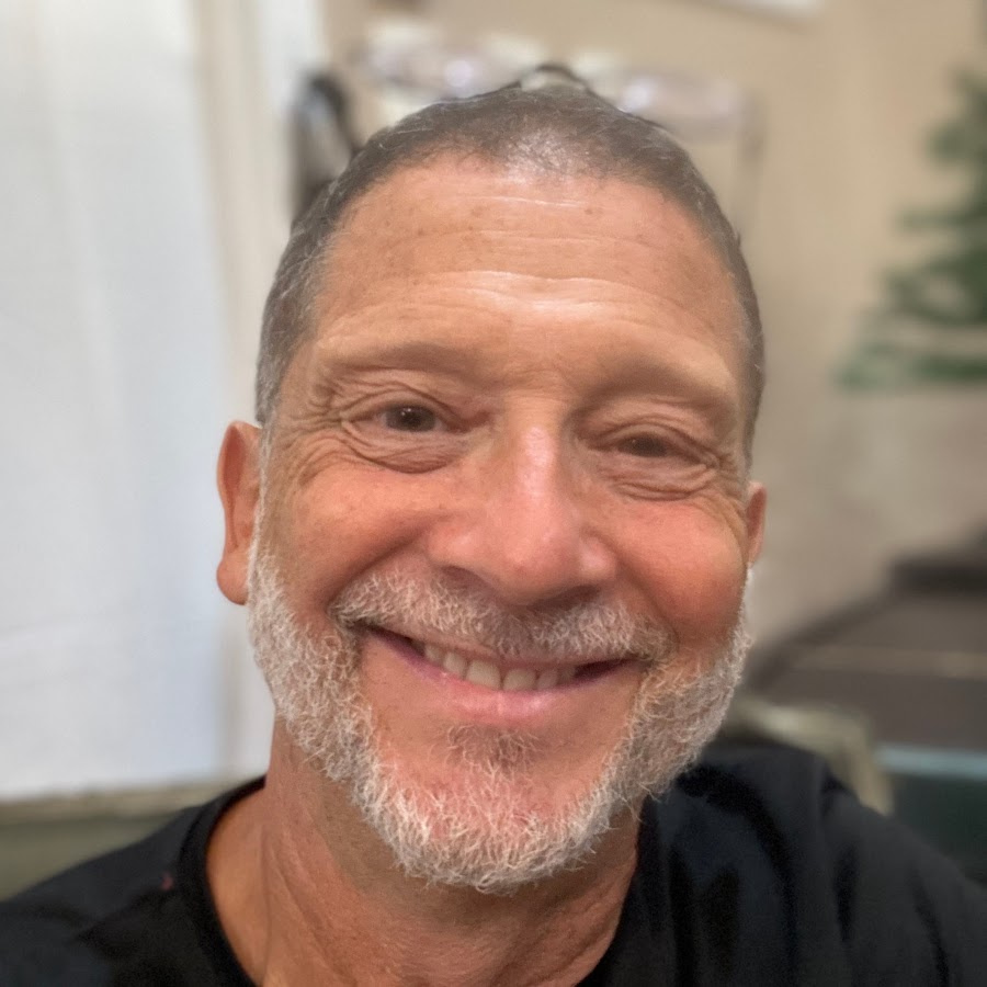 AIdro_mAfO2vcd0FpSLh3mq-j28zCJrBZ8Jrbr56YRWOlw=s900-c-k-c0x00ffffff-no-rj