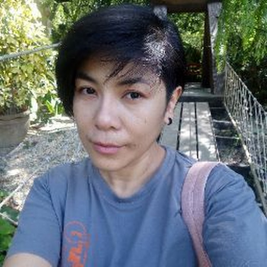 Emmy cactas - YouTube