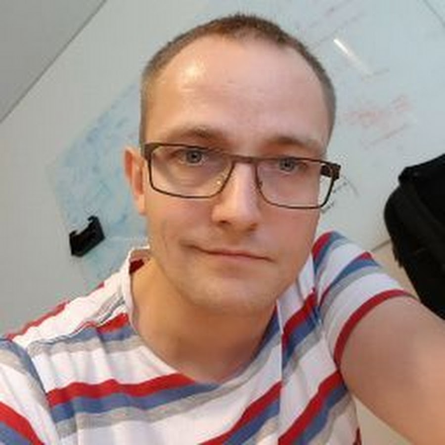 Christian Holm Diget - YouTube